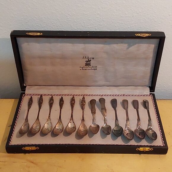 Dining | Vintage Silver Teaspoon Set In Original Case | Poshmark